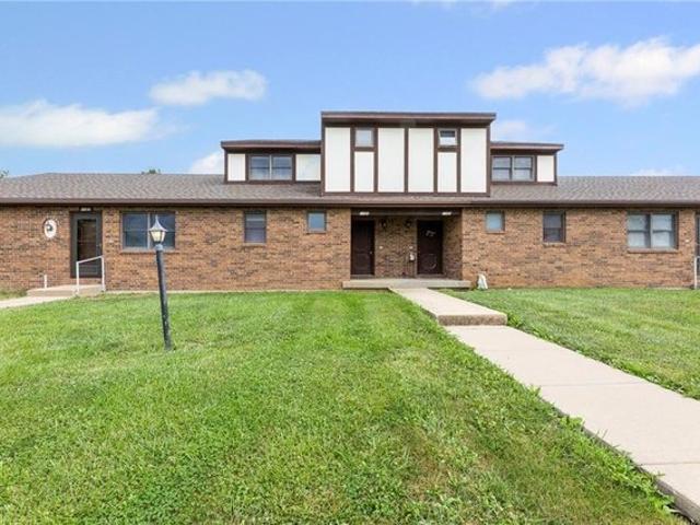 1107 Jeff Cir, Paola, KS 66071