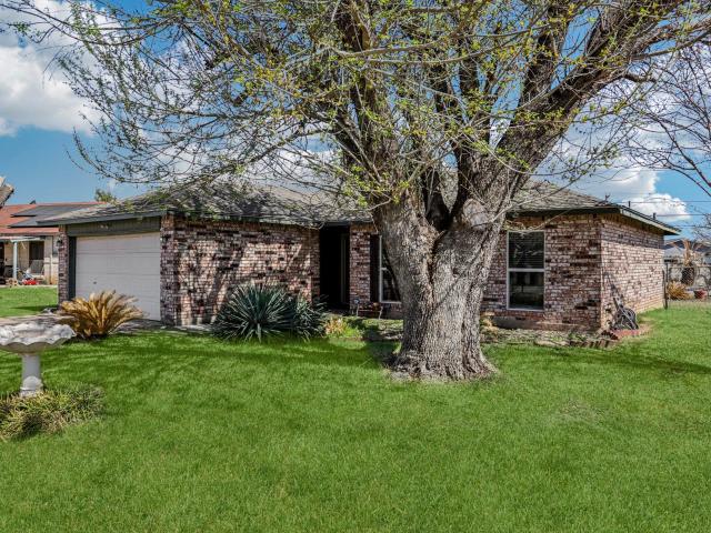 1107 Long Meadow Dr