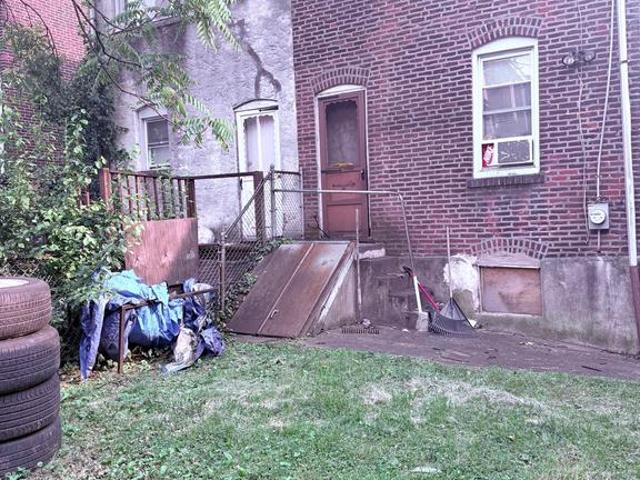 1107 Pine Street
