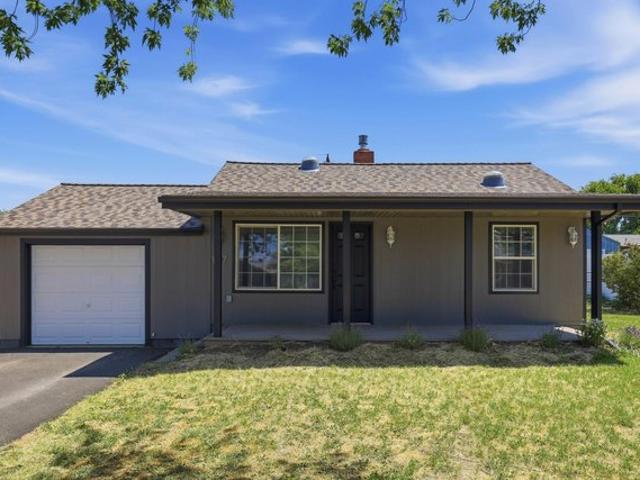 1107 S Lundstrom St, Airway Heights, WA 99001