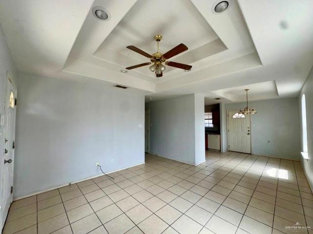 1107 S Palm Drive 4