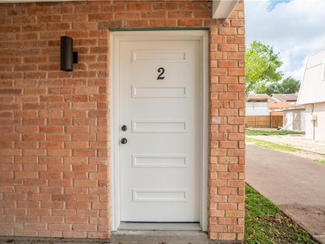 1107 Shasta Avenue 2