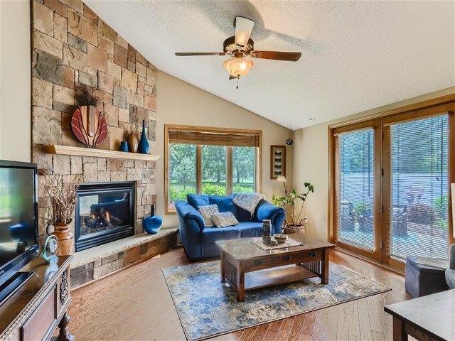 1107 th St NE, Saint Michael, MN 55376