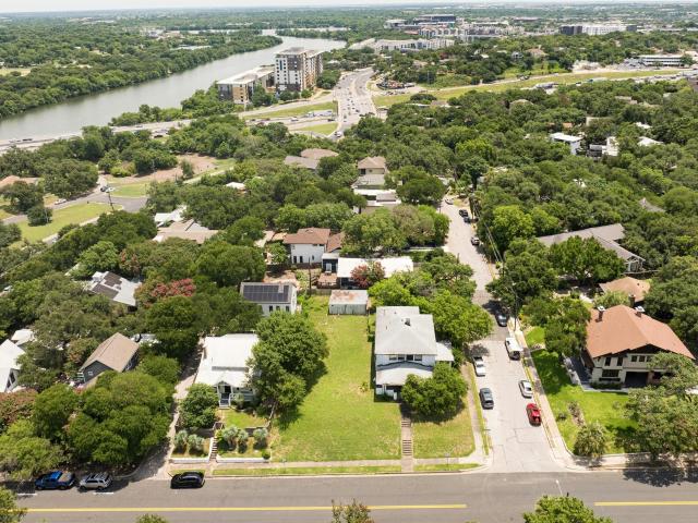 1107 Travis Heights Blvd, Austin, TX 78704 | Compass
