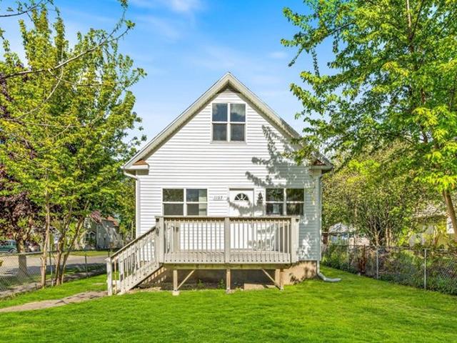 1107 Victoria Ave, North Chicago, IL 60064