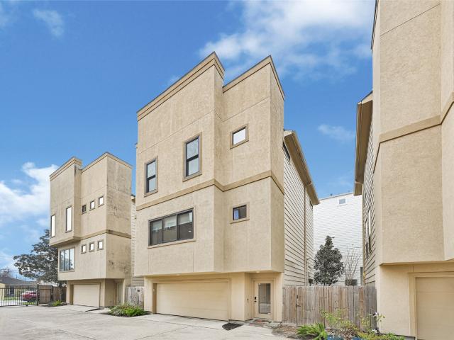 1107 W 21st St, Unit B, Houston, TX 77008 | MLS #61834 | Compass