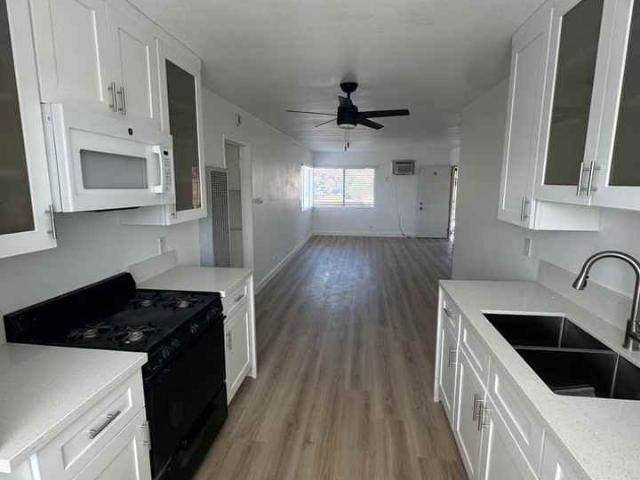 1107 W. Broadway 1 Bedroom Apartment for Rent at 1107 W Broadway, Anaheim, CA 92805 The Colony