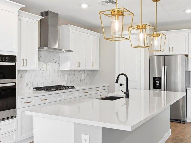 1107 W Haynes Way, Apache Junction, AZ 85120
