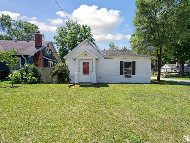 1107 W Temperance Road