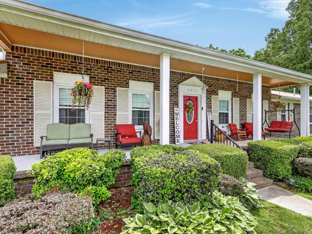 1107 Wilson Ave, Tullahoma, TN 37388 | MLS #3186 | Compass