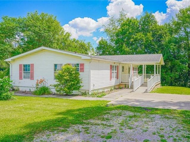 1107 23rd St, Beaver Falls, PA 15010