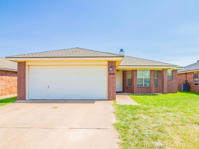 1107 77th St, Lubbock, TX 79423