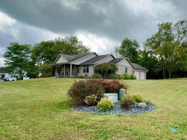11081 Brook Hill Dr, Brookville, IN 47012