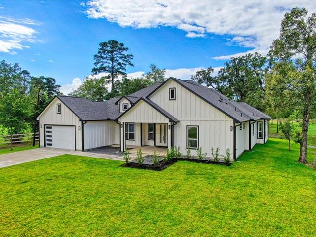 11082 Tammy Cir, Plantersville, TX 77363