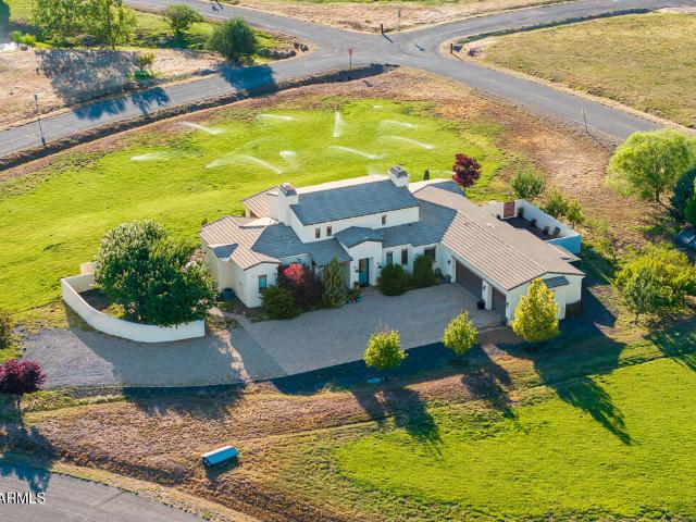 11082 e hunters way