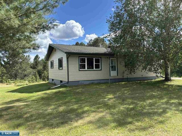 11084 Hayes Rd, Hibbing, MN 55746