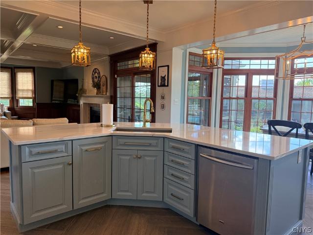 1108 Madden Lane