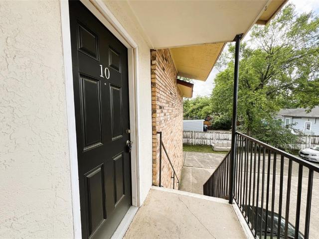 1108 N Elm Street # 10