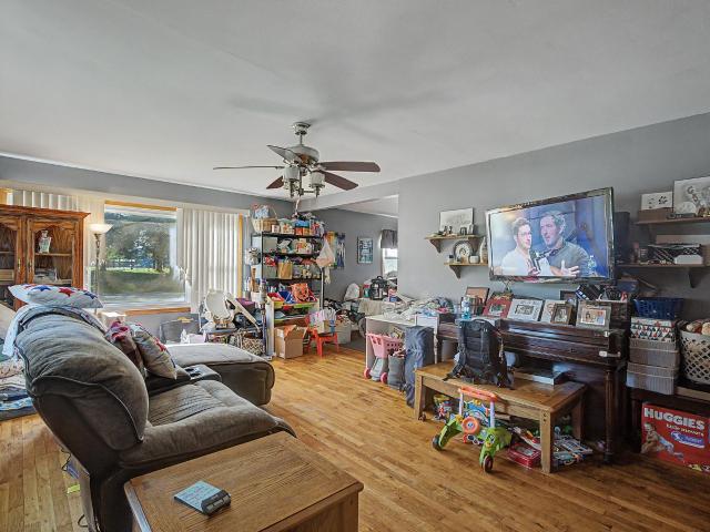 1108 Oak Street