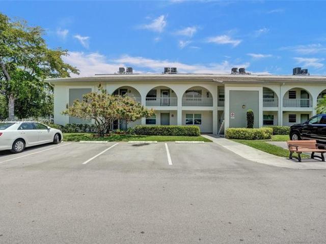 1108 Bahama Bnd Apt B1, Coconut Creek, FL 33066