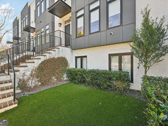 1108 Briar Cove Circle