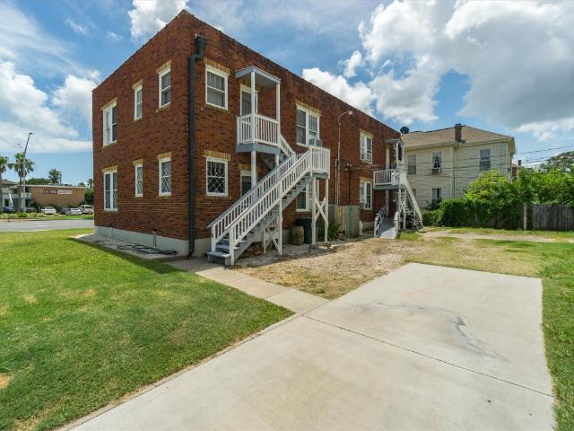 1108 Broadway Avenue J, Galveston, TX 77550 | MLS #30838
