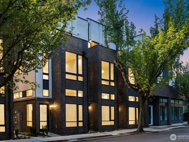 1108 C 34th Ave, Seattle, WA 98122
