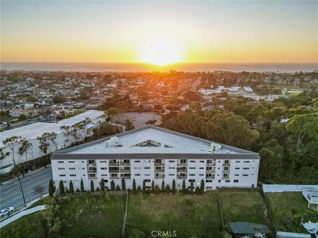 1108 Camino Real Apt 406, Redondo Beach, CA 90277