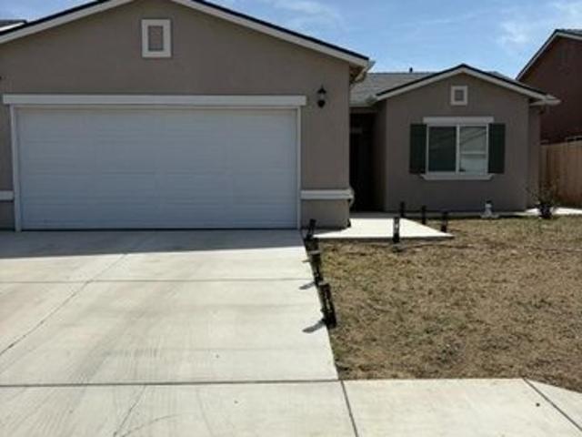 1108 E Ventura St, Avenal, CA 93204