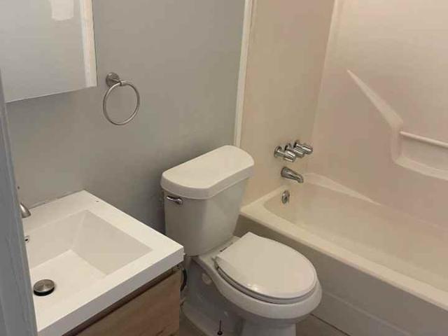 1108 Fairmont Avenue 3 Bedroom Apartment for Rent at 1108 Fairmont Ave, Jackson, MS 39204