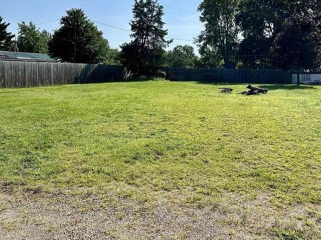 1108 Harts Ave, Camanche, IA 52730