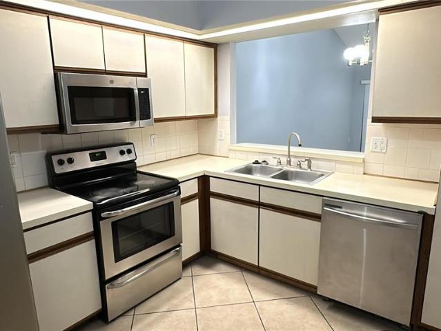1108 Lucaya Cir, Orlando, FL 32824 | MLS #O6395