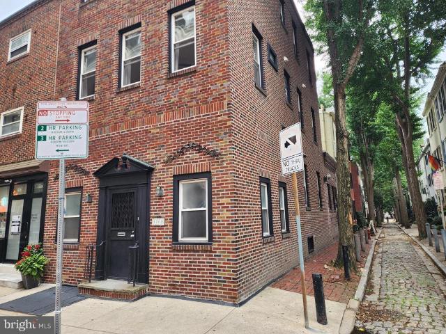 1108 Locust Street