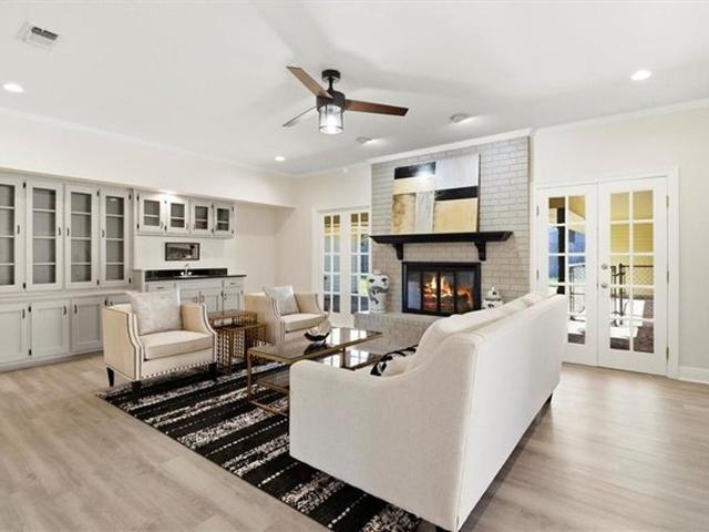 1108 Rue De La Paix, Hammond, LA 70403