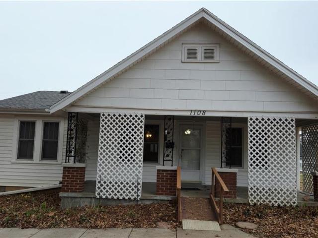 1108 Roosevelt Ave, St. Joseph, MO 64505 | Compass