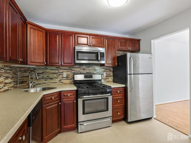 1108 Stoneridge Circle
