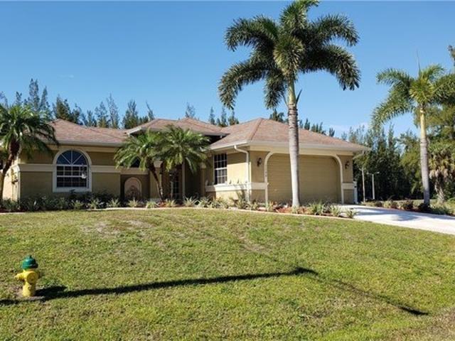 1108 SW 15th Pl, Cape Coral, FL 33991