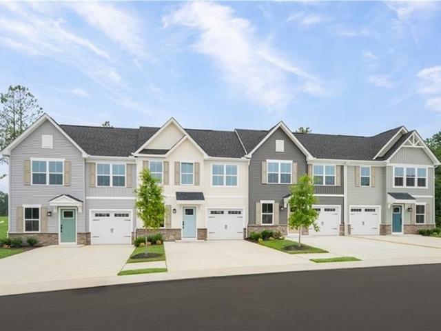 1108 Tuck Ln, Toano, VA 23168