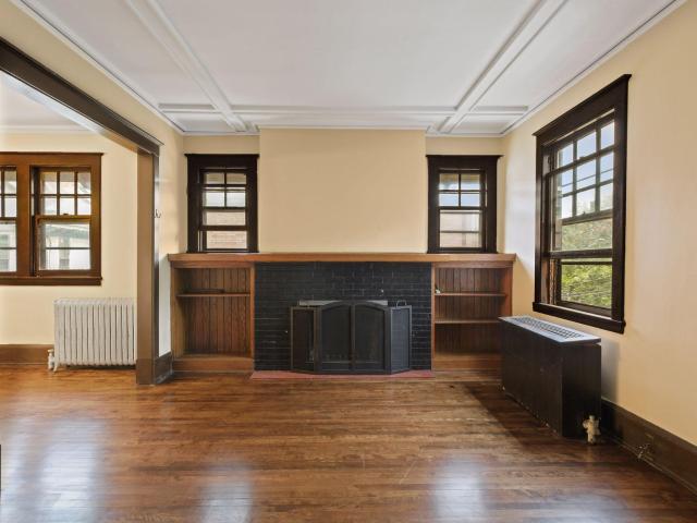 1108 W 28th Street