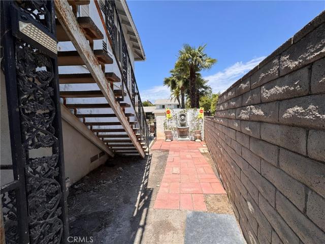 1108 W Las Palmas