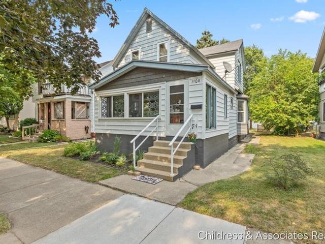 1108 Widdicomb Ave NW, Grand Rapids, MI 49504
