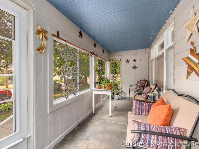 1108 Widdicomb Avenue