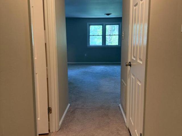 1108 Yardley Cmns