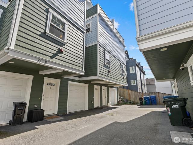 1108 29th Ave S, Unit B, Seattle, WA 98144 | MLS #2503