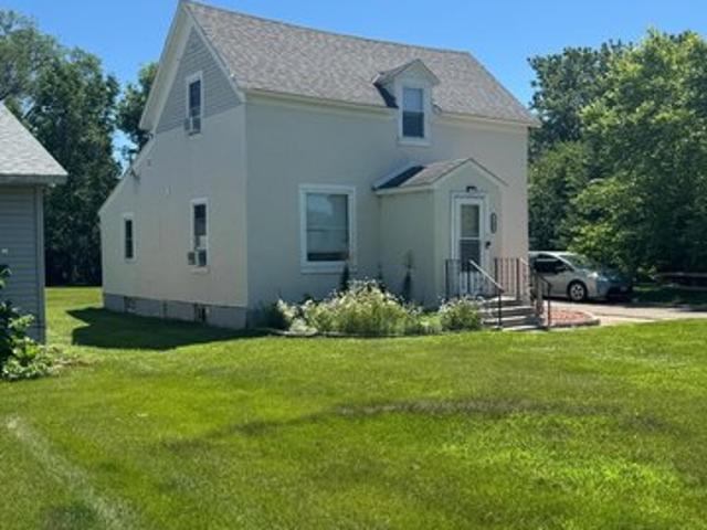 1108 2nd St SE, Wadena, MN 56482