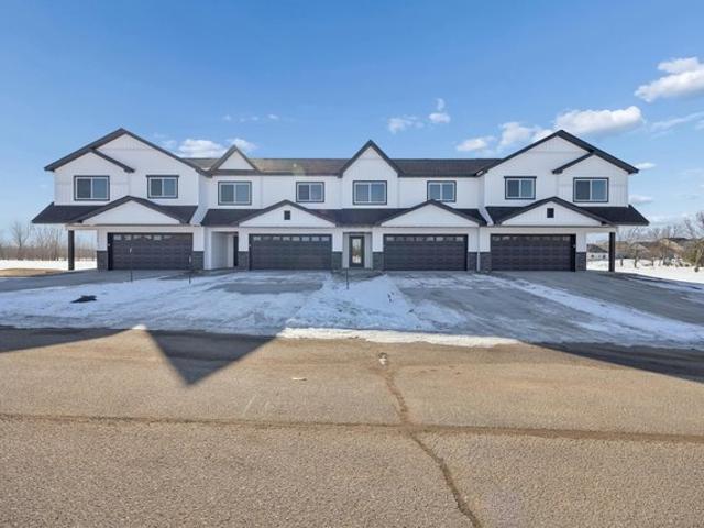 1108 45th Ave NE, Saint Cloud, MN 56304
