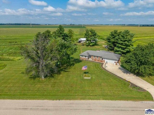 11090 N Libertyville Pl, West Terre Haute, IN 47885