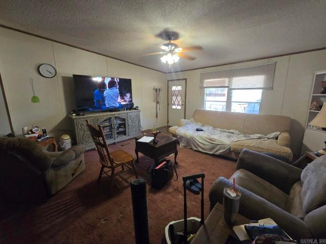 11091 Pin Oak Loop