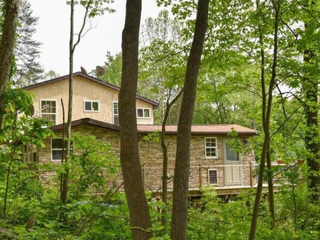 11097 Frasure Helber Rd, Logan, OH 43138