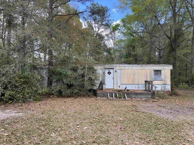 11094 Old Pee Dee Rd, Hemingway, SC 29554